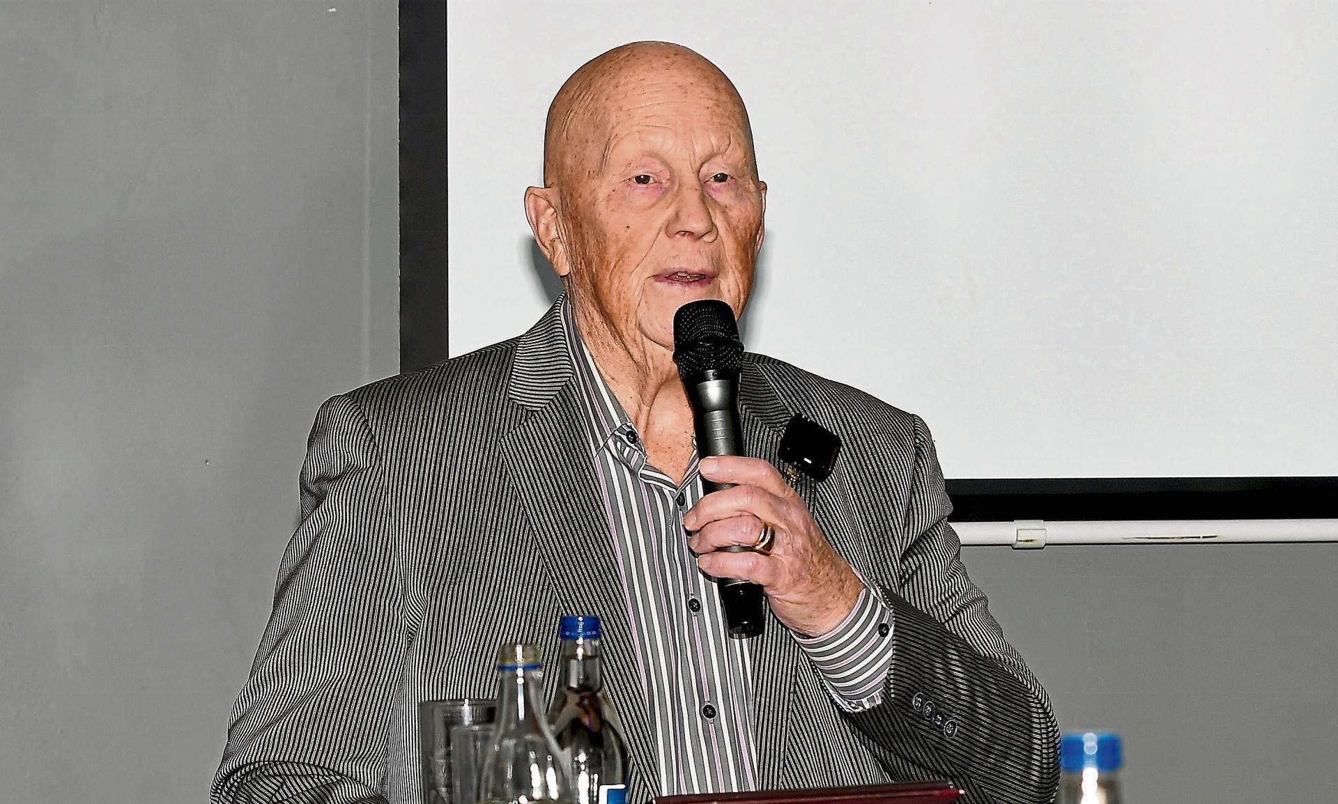 Gallery- A Banner night as O'Loughlin Gaels launch new book - Page 6 of ...