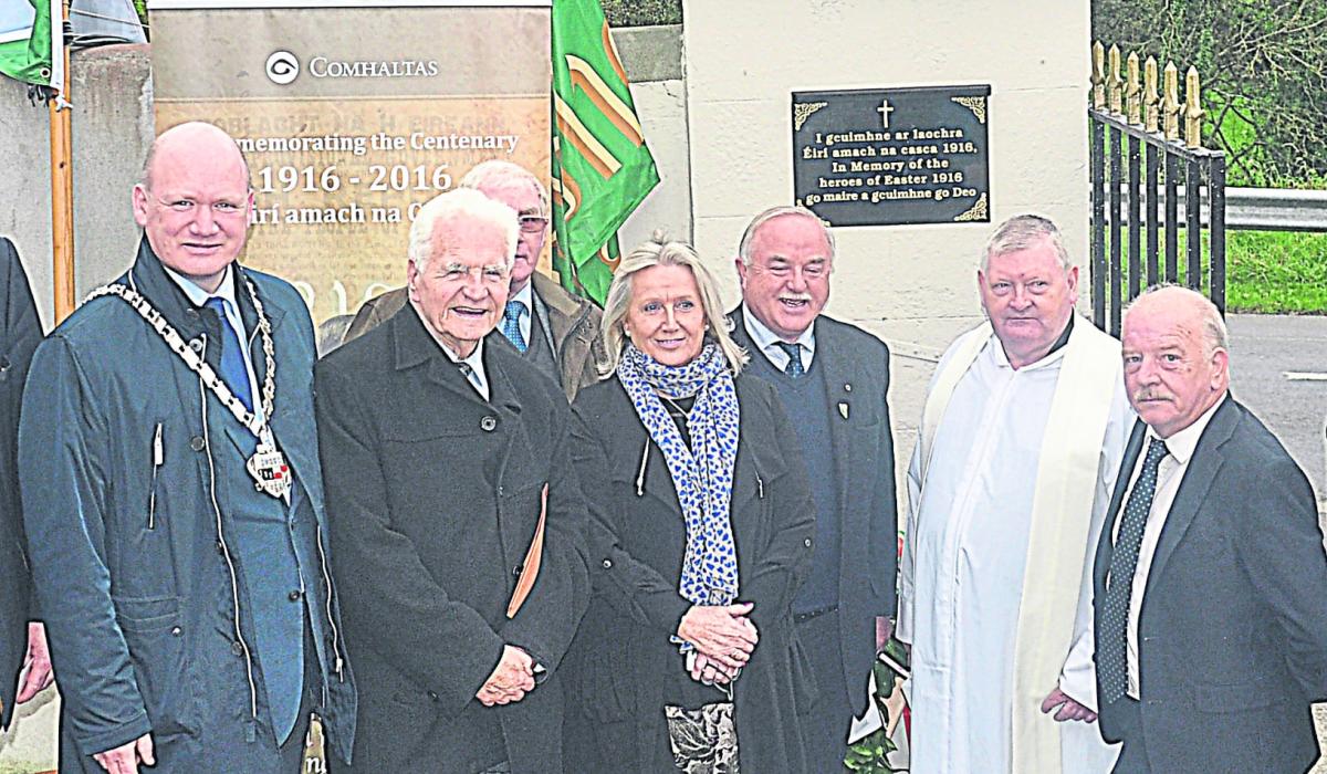 Unveiling ceremony at St Beacon's Mullinavat, Kilkenny remembers 1916 ...