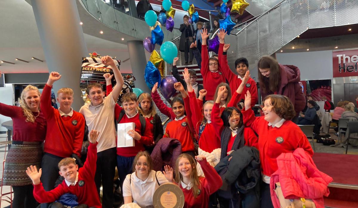 Castlecomer's Wandesforde School scoops prize at FÍS Film Awards 2024 ...