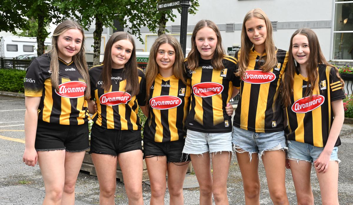 PICTURES: Great craic at Kilkenny Country Music Festival in Gowran Park - Page 1 of 18 ...