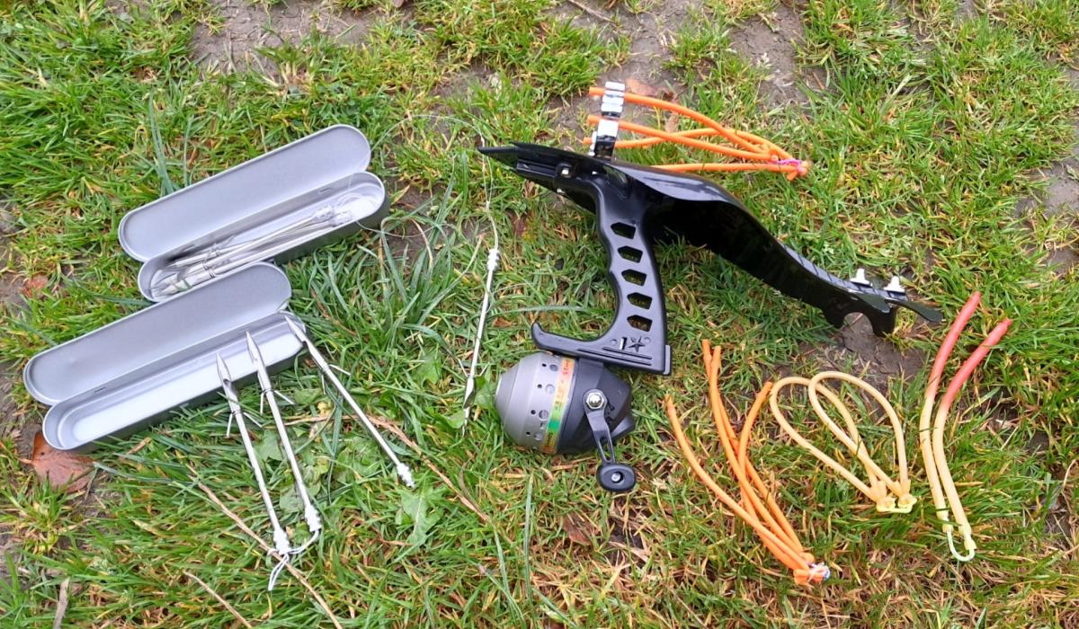 Man discovered with strange arrow contraption while 'fishing' on Irish ...