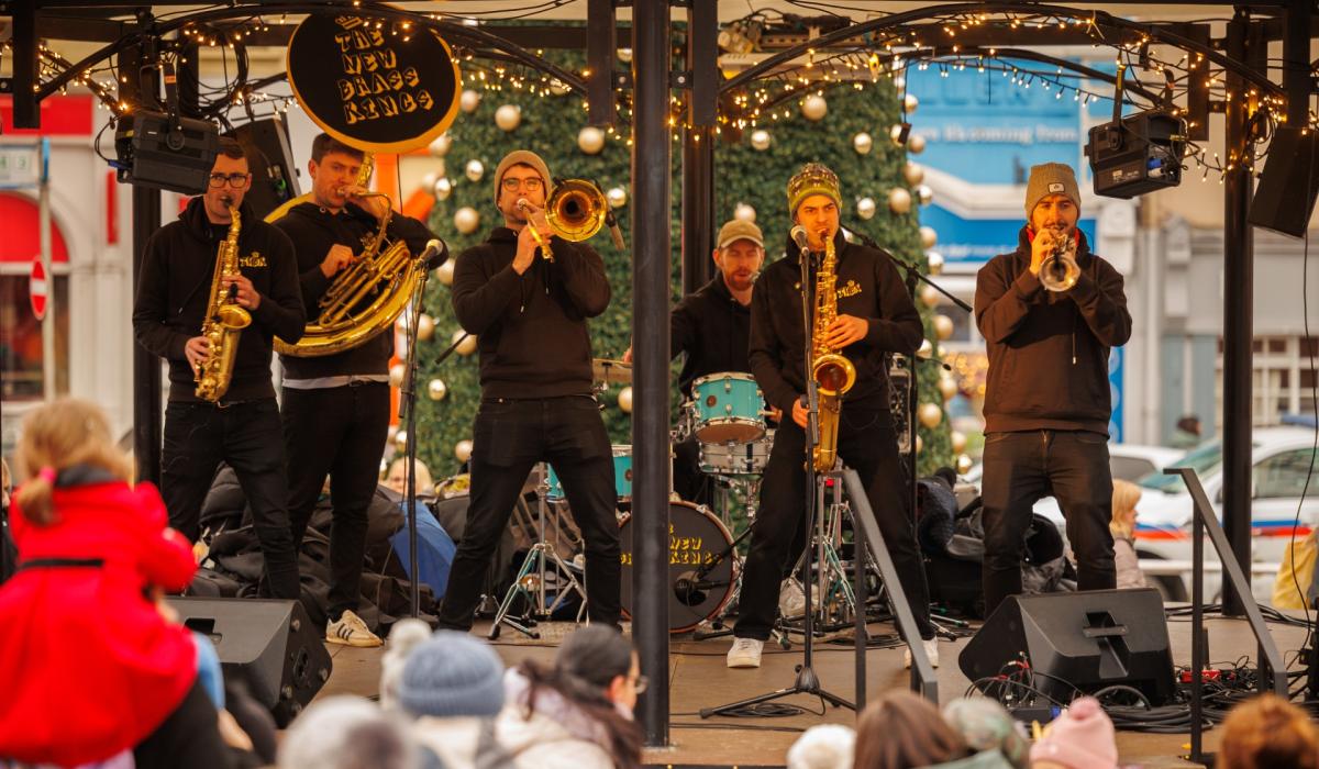 Live music at the Yulefest Yurt in Kilkenny - Kilkenny Live