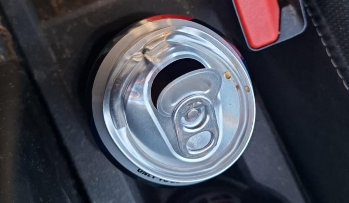 This Irish driver 'got a nasty surprise' as can of Pepsi explodes in ...