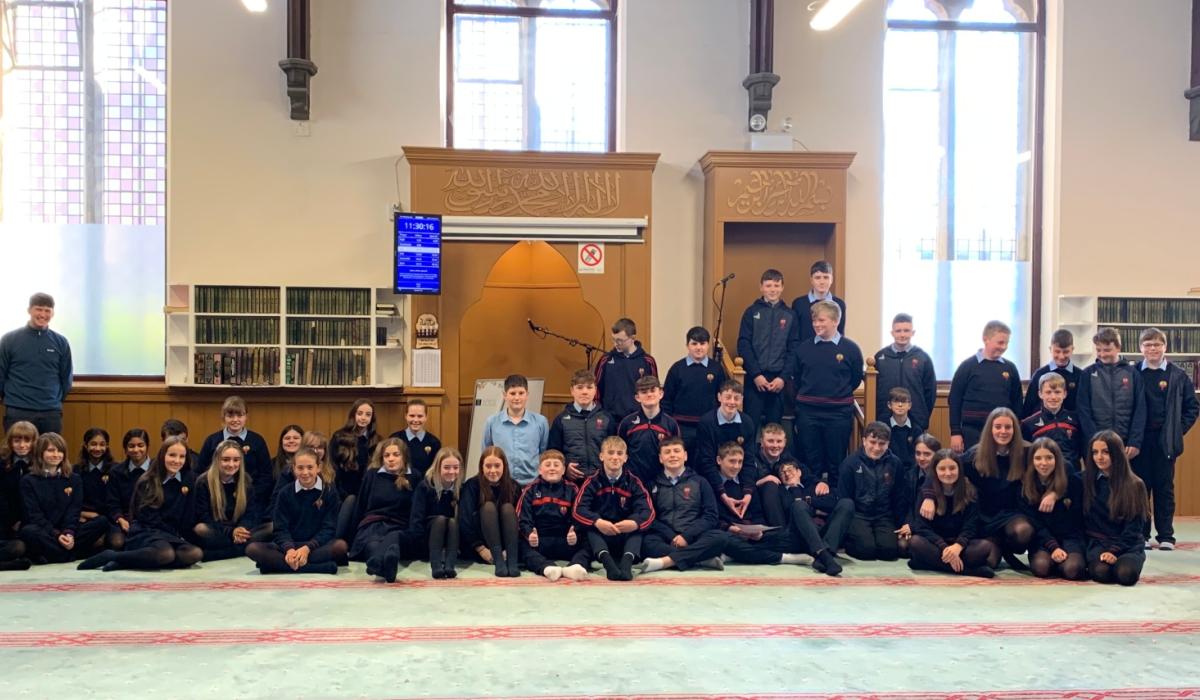 Kilkenny school students visit Dublin Mosque - Page 1 of 4 - Kilkenny Live