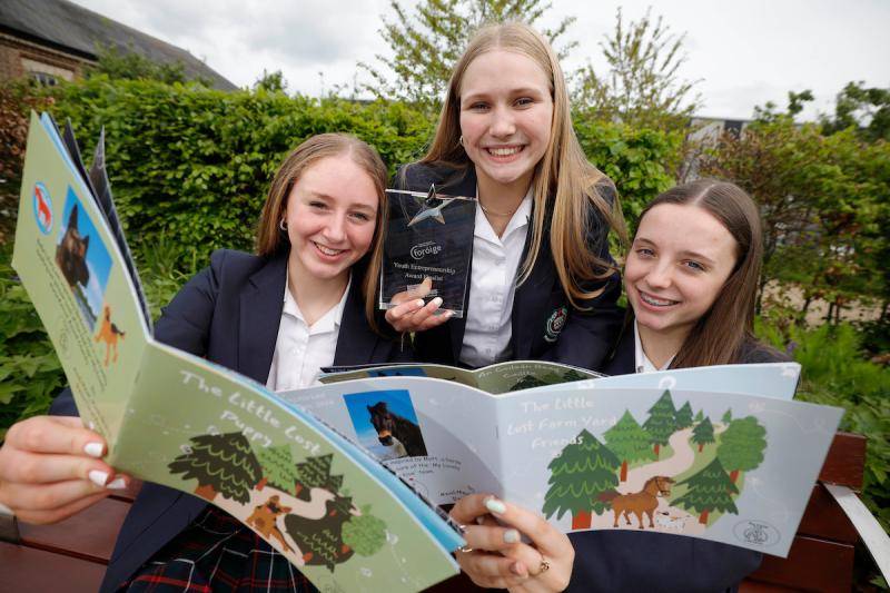 Presentation Kilkenny girls win ‘Best Social Enterprise’ at Foróige ...