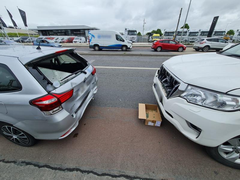 Distracted jeep driver 'rear-ends' car while staring at gardai on ...