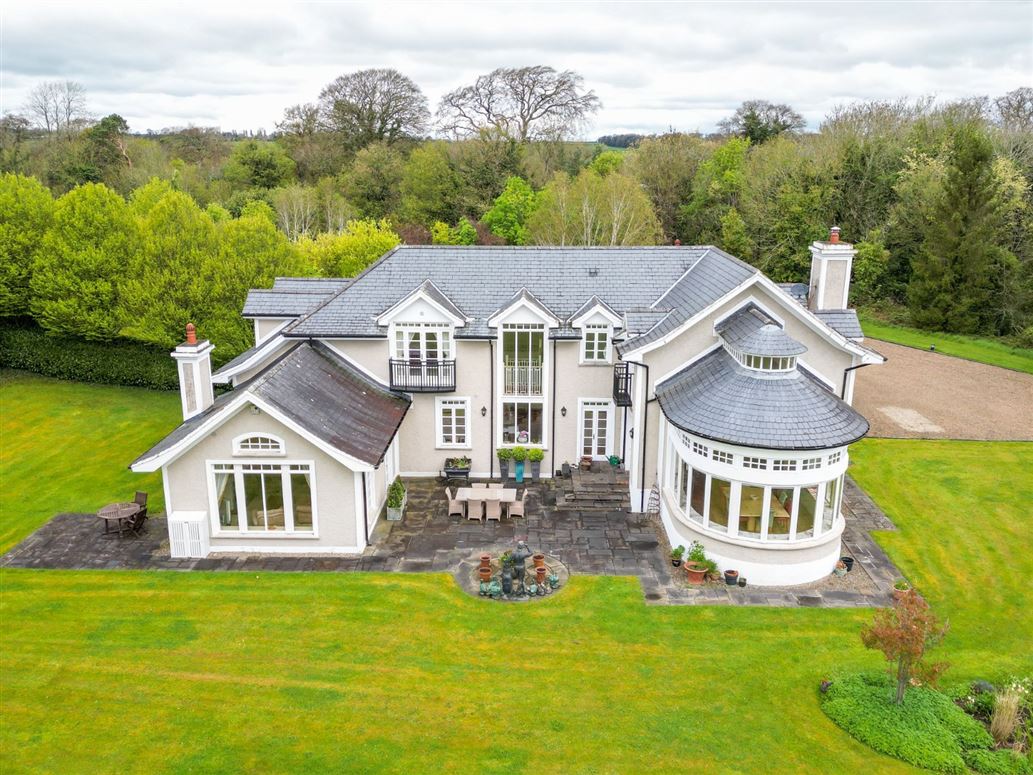 Stunning Kilkenny property hits the market for €1,600,000 - see pics ...